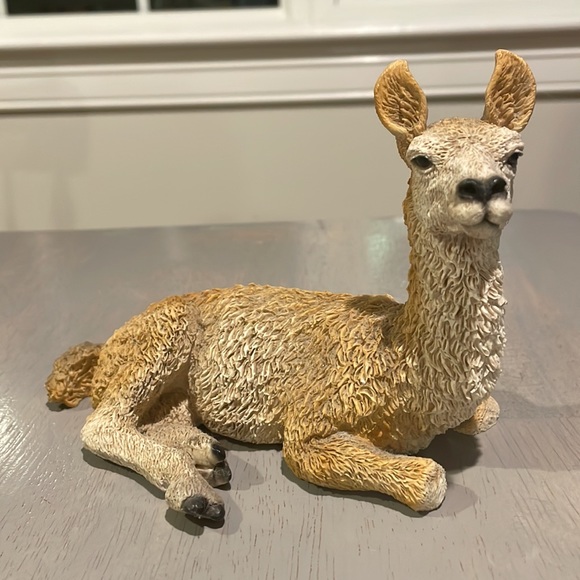 Castagna Made In Italy | Other | 988 Vintage Llama Castagna Llama ...